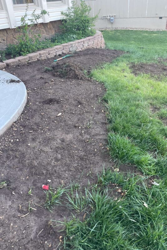 Concrete Curbing: How to Make a DIY Concrete Curb