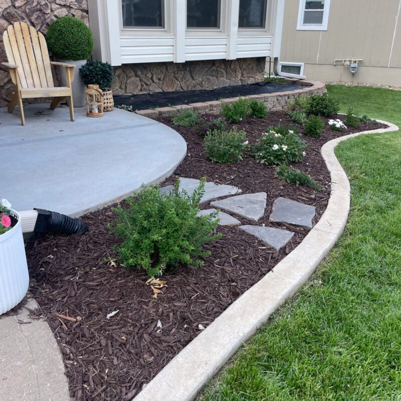 DIY Concrete Curbing in Your Yard | Crystel Montenegro Home