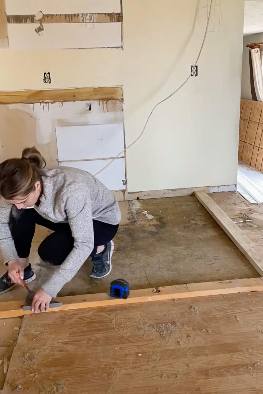 How to Build Beautiful DIY Pantry Shelves | Crystel Montenegro Home