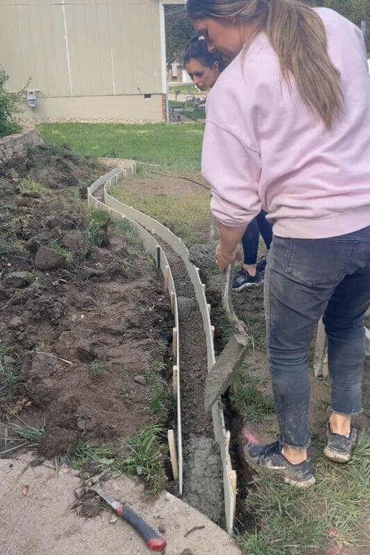 Concrete Curbing: How to Make a DIY Concrete Curb