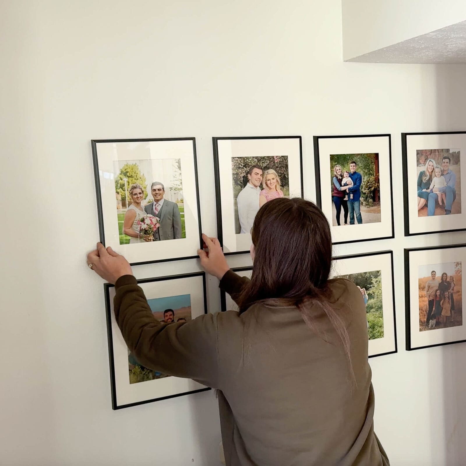 How to Hang a Gallery Wall Layout | Crystel Montengro Home