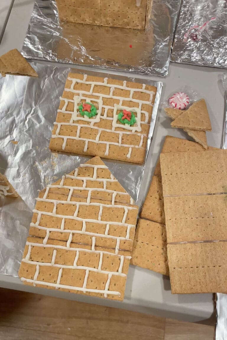 Easy Royal Icing Recipe for Gingerbread Houses | Crystel Montenegro Home