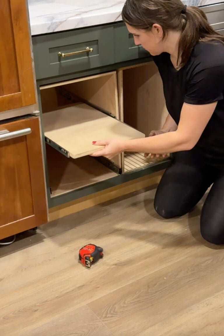 How to Organize Tupperware and Food Storage Containers | Crystel ...